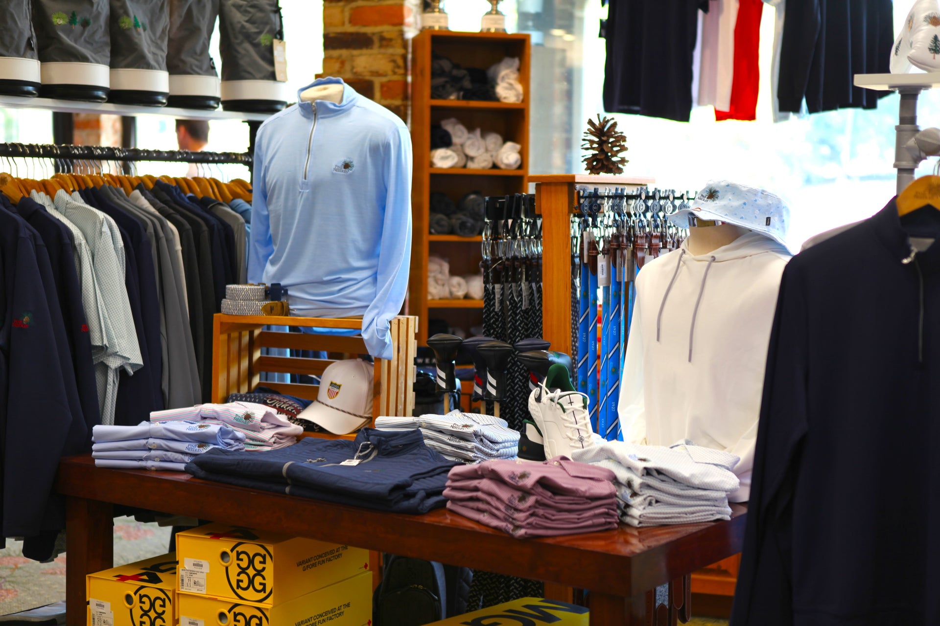 Men - Pine Needles Mid Pines