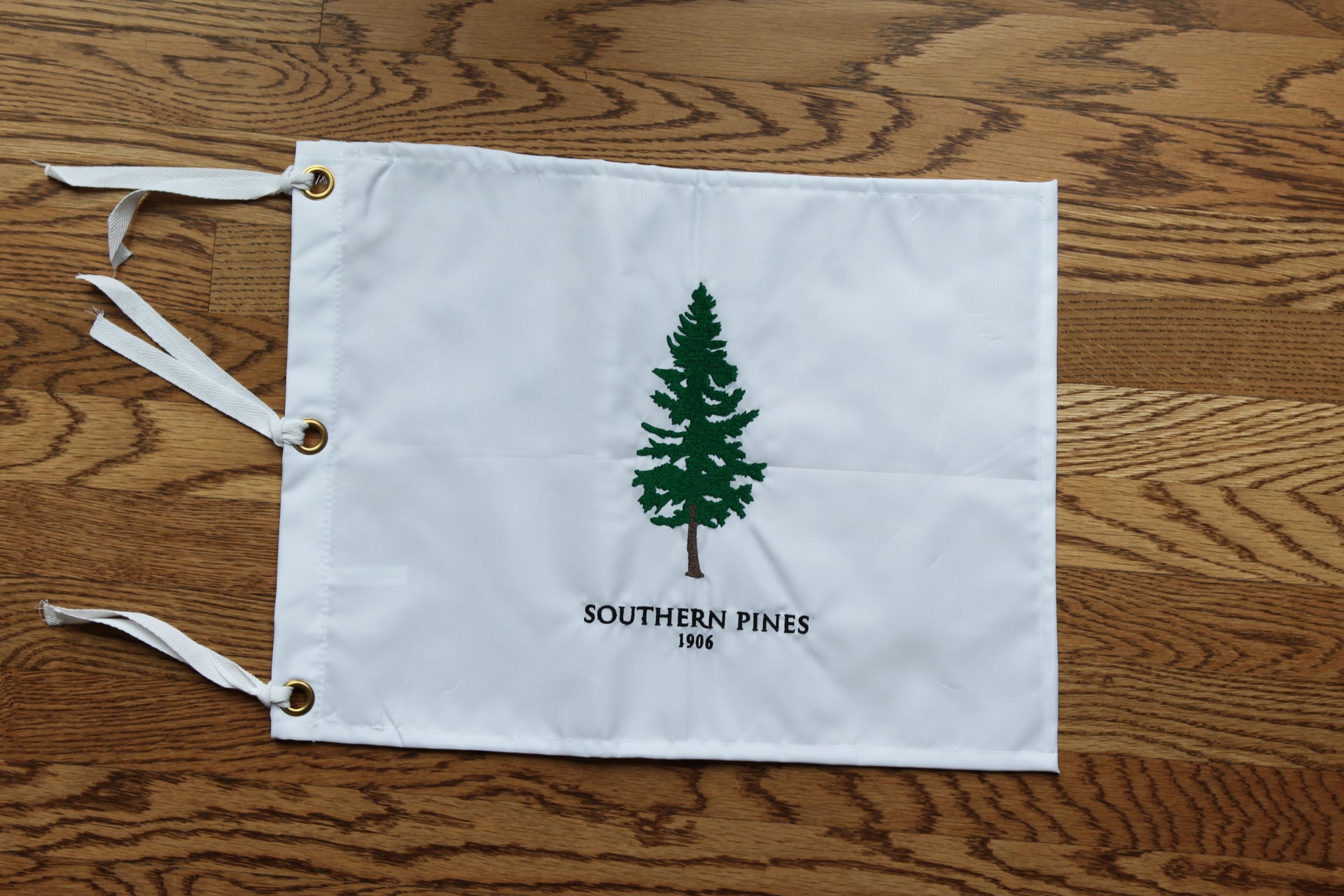 Southern Pines Golf Club Logo'd Pin Flag - Pine Needles Mid Pines